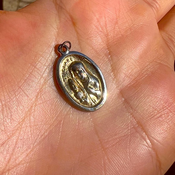 italy | Jewelry | Clare Of Assisi Was An Italian Saintgold Vermeil ...